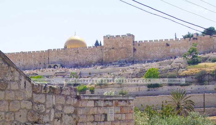 The Eastern Gate - Color Photo (72 DPI) 1-Year License - Bible Maps and ...