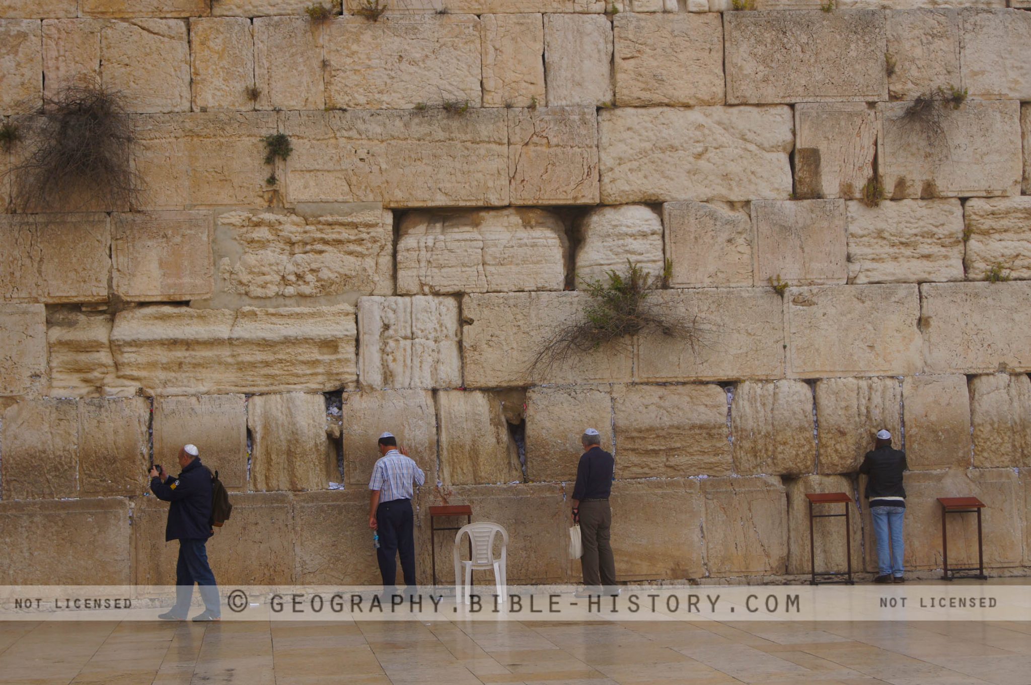 Wailing Wall - Color Photo (72 DPI) 1-Year License - Bible Maps and Images